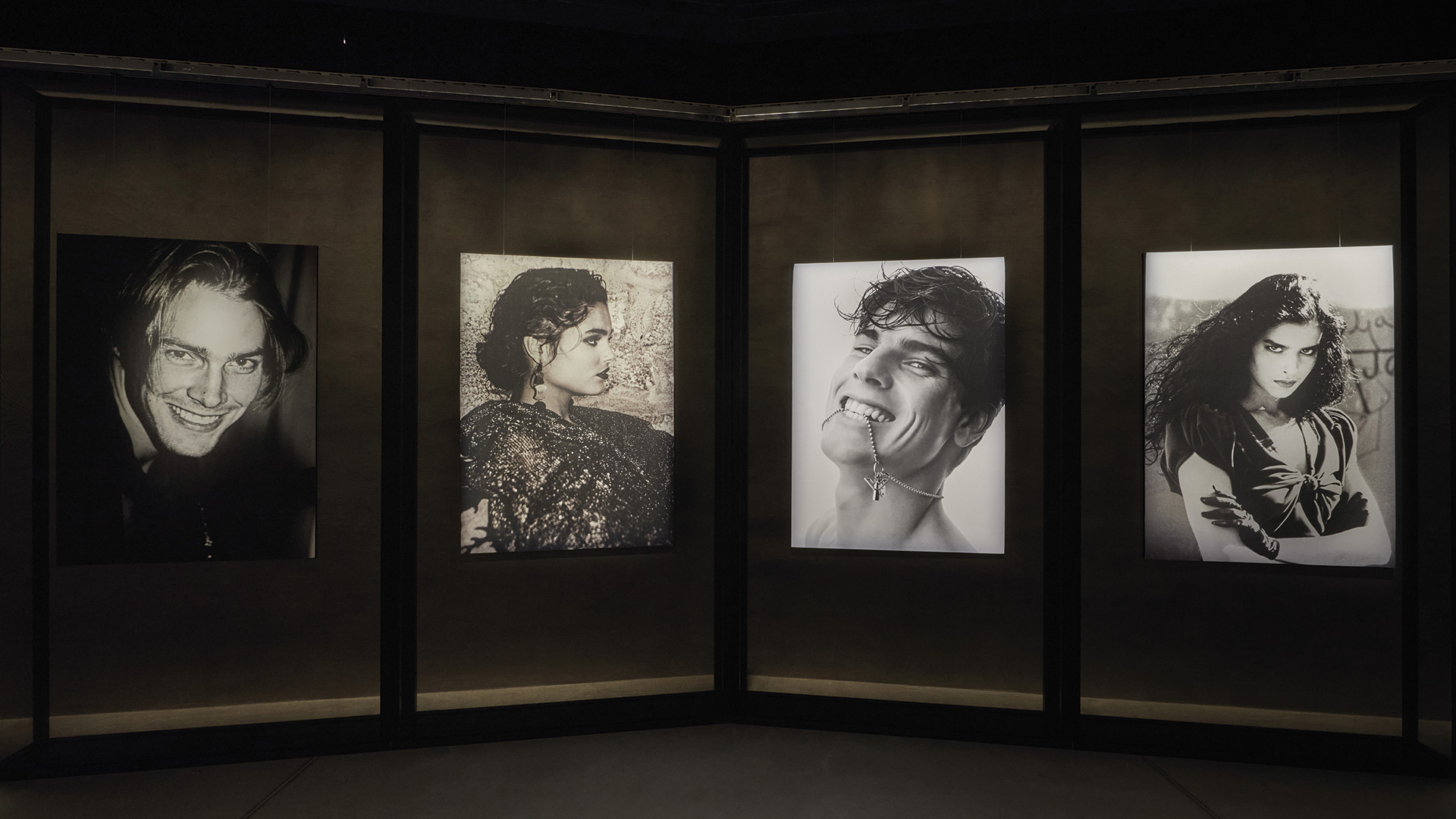 Aldo Fallai per Giorgio Armani - www.armanisilos.com